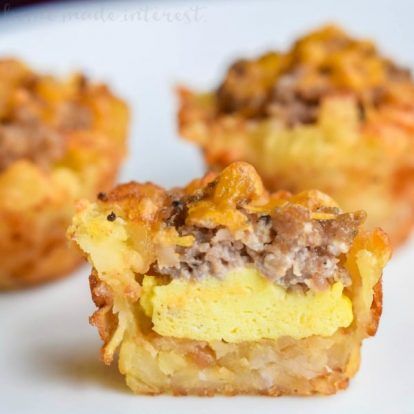Sausage, Egg, and Cheese Breakfast Tots - Home. Made. Interest.