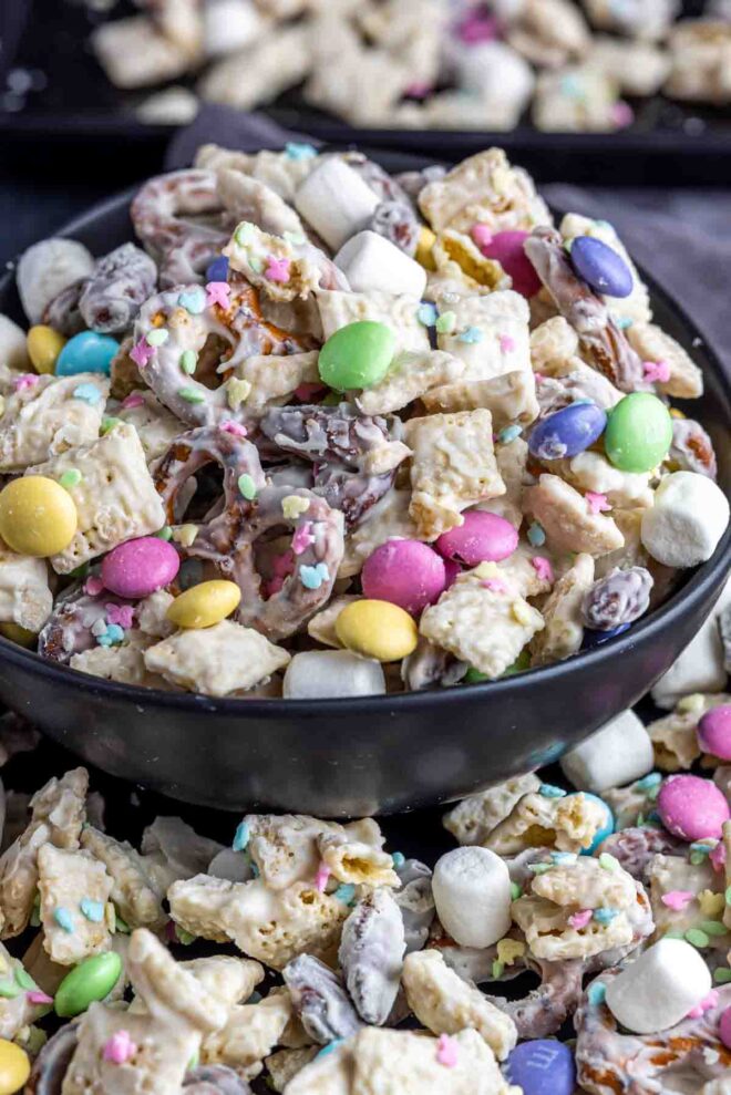 Bunny Bait - Easy Easter Snack Mix! - Home. Made. Interest.