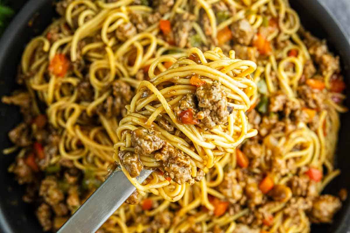 Dirty Spaghetti Recipe: The Easy Viral Cajun Pasta Dinner Everyone ...
